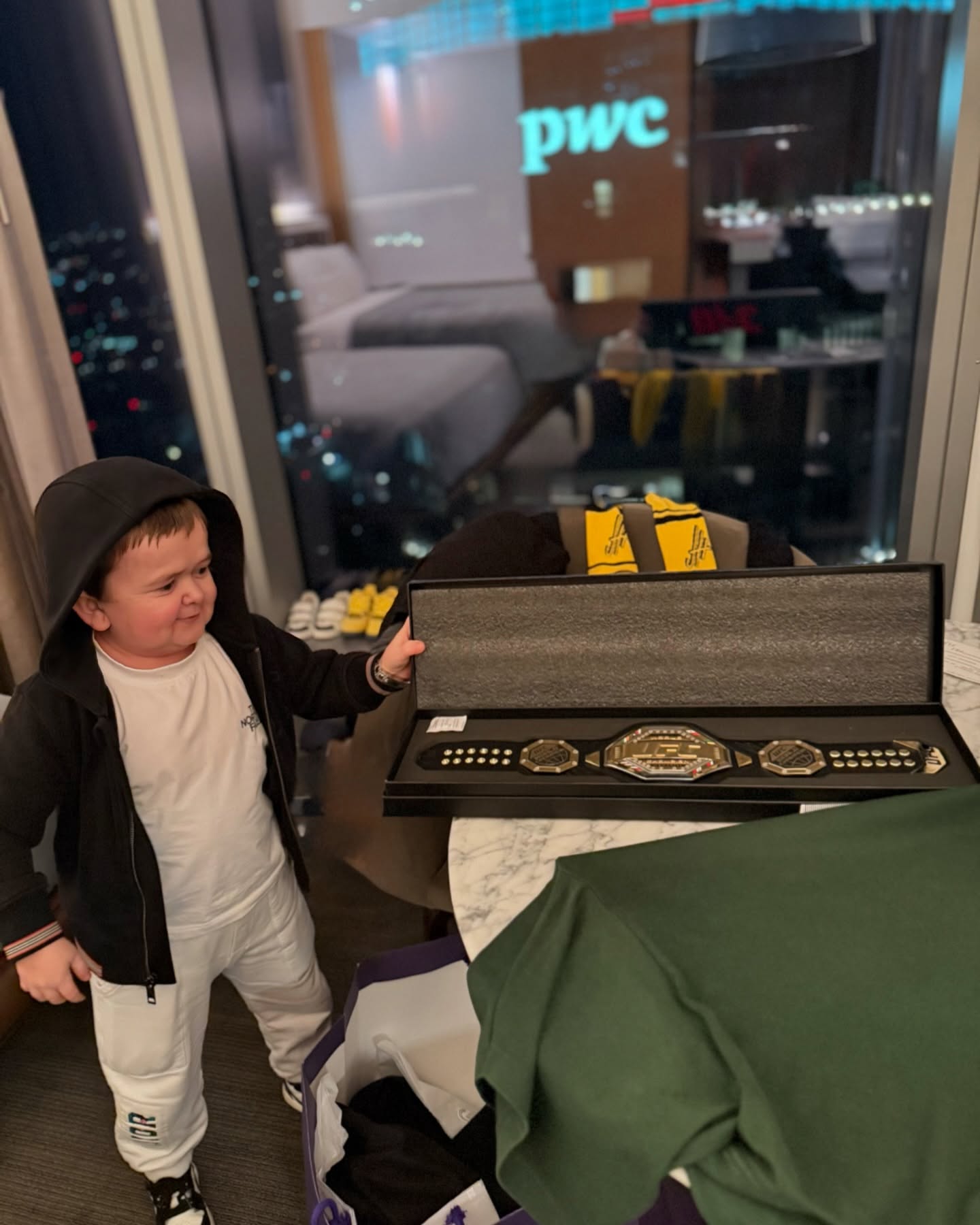 Hasbulla Magomedov – Ein kleiner Mann mit großer Wirkung - Dutch Bullion